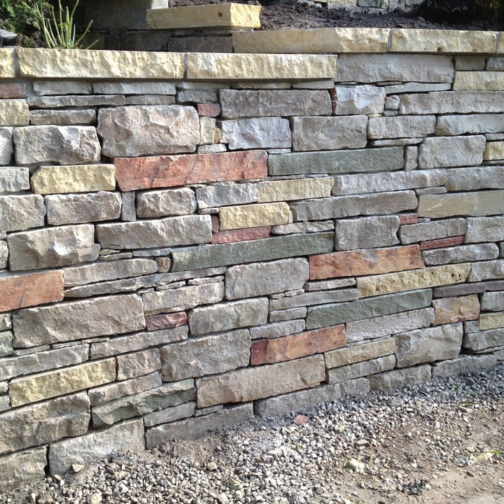 Stone Sitting Wall - Photos & Ideas | Houzz