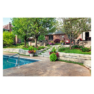 Stone Retaining Walls - Transitional - Landscape - Chicago - by KD ...