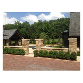 Stone Screen Wall - Traditional - Landscape - Cleveland - by LWB Design ...