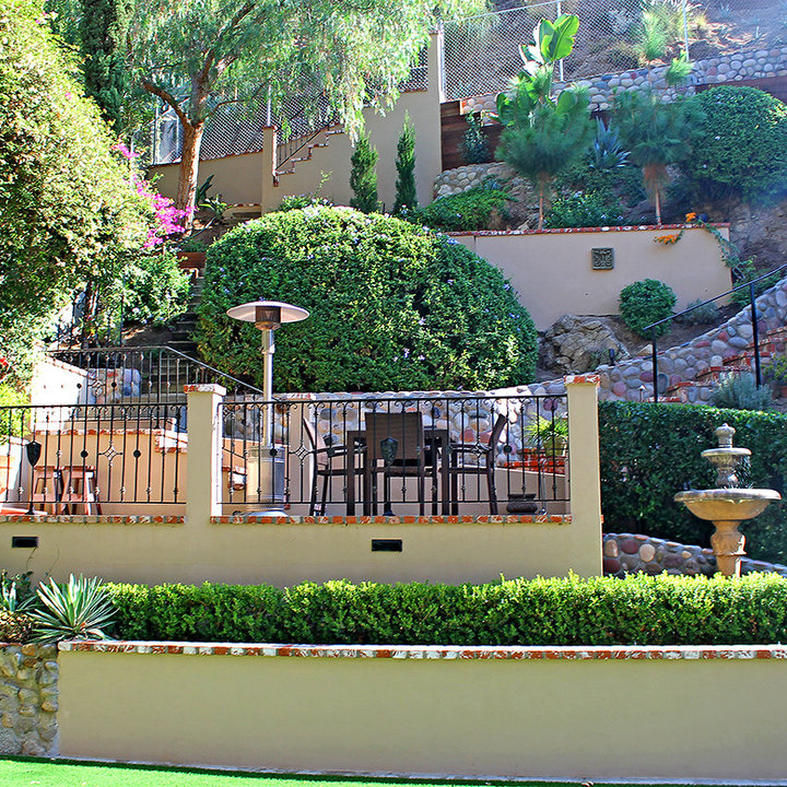 Stucco Retaining Wall - Photos & Ideas | Houzz