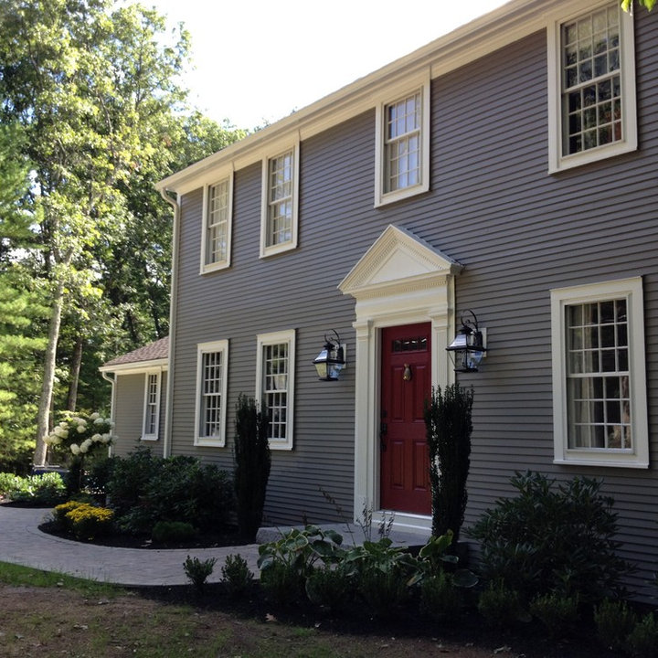 Colonial Home Landscape - Photos & Ideas | Houzz