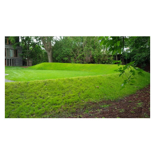 The Berm Job - Moderne - Jardin - Toronto - par Arbordale Landscaping ...