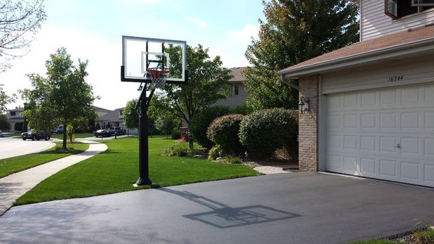 Great Home Project: Turn Your Driveway Into a Basketball Court