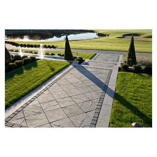 Traditional Style Walkway - Traditional - Landscape - Other | Houzz