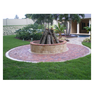 travertine pool deck with fire pit - Traditional - Landscape - Orlando ...