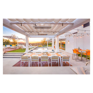 View Lot - Contemporary - Patio - Los Angeles - by Studio H Landscape ...