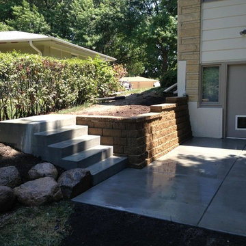 Walkout Basement Landscaping - Photos & Ideas | Houzz