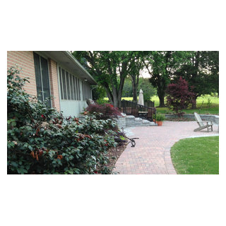 Walkways & Stairs - Traditional - Landscape - Other - by Twelve Oaks ...