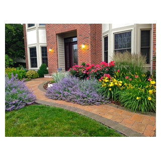 Walkways - Landscape - Chicago - by Eco Scapes, Inc. | Houzz