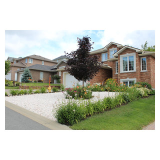 white quartz front yard - Craftsman - Landscape - Toronto - by ...