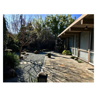 Zen Japanese garden redesign with CA native and drought tolerant plants ...