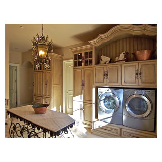Amazing Laundry Room - Traditional - Utility Room - Los Angeles - by ...