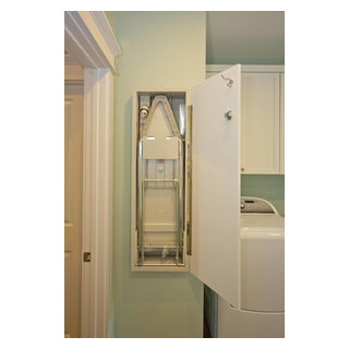 bay gull court - Traditional - Laundry Room - Wilmington - by PBC ...