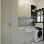 Custom Laundry - Timber benchtop - Modern - Laundry Room - Sunshine ...