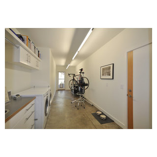 Copper Rim Trail - Contemporary - Laundry Room - Albuquerque - by Steve ...