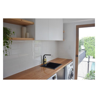 Custom Laundry - Timber Benchtop - Modern - Laundry Room - Sunshine ...