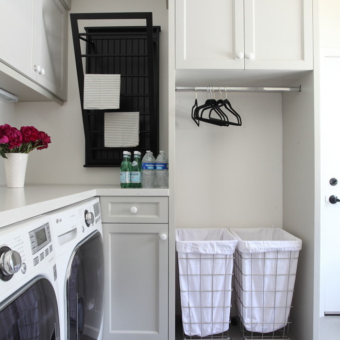 Laundry Chute - Photos & Ideas | Houzz