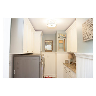 Efficient Laundry Room in Elgin - Traditional - Utility Room - Chicago ...