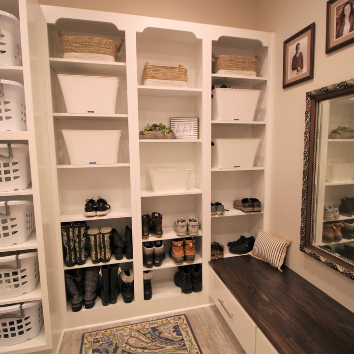 Mud Room Office Combo - Photos & Ideas | Houzz