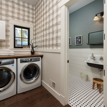 75 Beautiful Utility Room with Wallpapered Walls Ideas and Designs ...