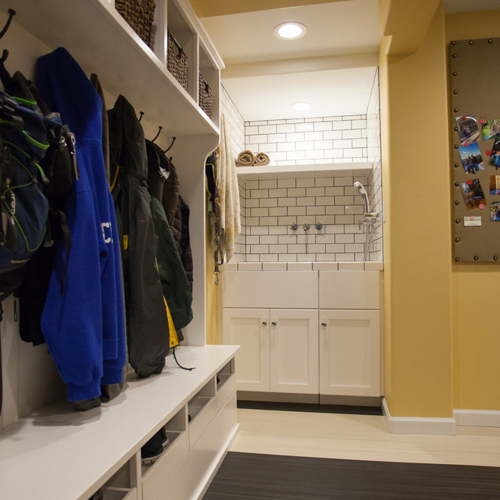 Laundry Room Dog Wash - Photos & Ideas | Houzz