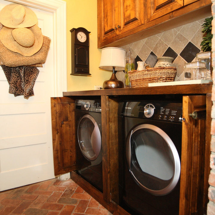 Hidden Washer Dryer Door - Photos & Ideas | Houzz