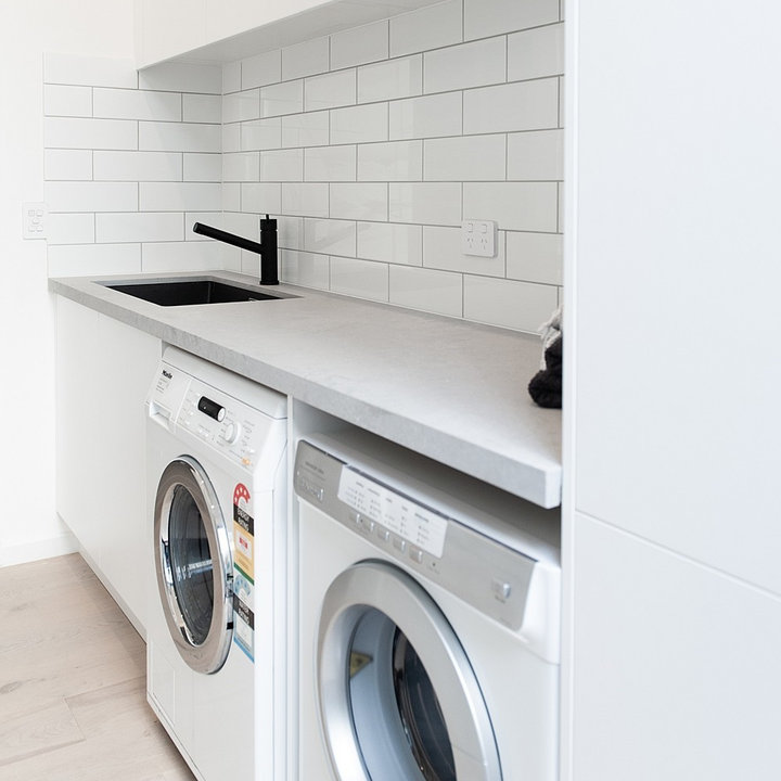 75 Laundry Room with a Side-by-Side Washer/Dryer Ideas You'll Love ...