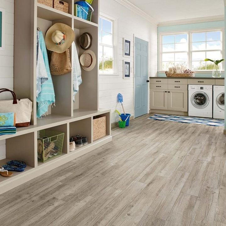 Luxury Vinyl Plank Flooring Ideas - Photos & Ideas | Houzz