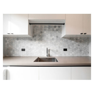 Project Fig Tree Pocket - Modern - Kitchen - Brisbane - by Urban ...