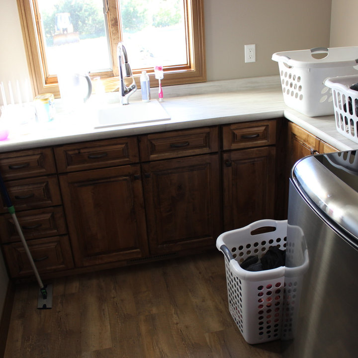 Rustic Maple - Photos & Ideas | Houzz