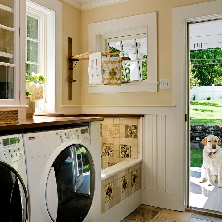 Mud Room Dog Wash - Photos & Ideas | Houzz