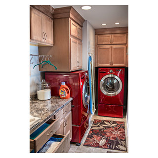 Traditional Laundry Room - Traditional - Laundry Room - St Louis | Houzz