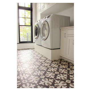 Traditional Laundry Room - Traditional - Laundry Room - Other | Houzz