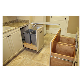 Traditional Laundry Room - Traditional - Laundry Room - New Orleans | Houzz