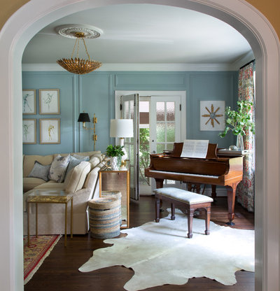 Houzz Tour: Beautiful 1929 Tudor-Style House Made Whole Again
