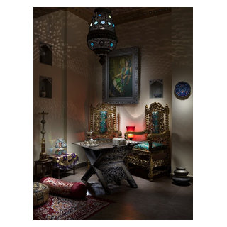 A Flat In Noida, Photoshoot for Studio H - Indian - Family Room - Delhi ...