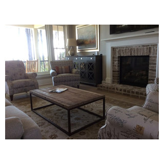 Andrews Residence - Traditional - Living Room - Atlanta - by Graves ...