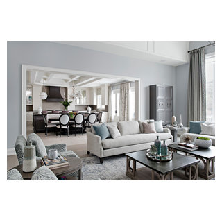 Appleby Place - Traditional - Living Room - Toronto - by Pizzale Design ...