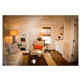 Avondale Studio Apartment - Rustic - Living Room - Atlanta - by Manor ...