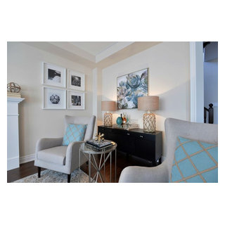 Berryman Living Room Interior Design & Decorate - Traditional - Living ...