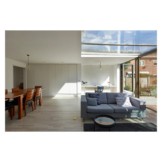 Binary House - Modern - Living Room - London - by Space Group ...