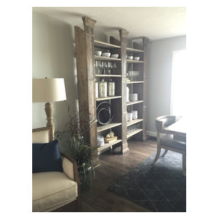 Blue, White, & Reclaimed Living - Montagne - Salon - Autres périmètres ...