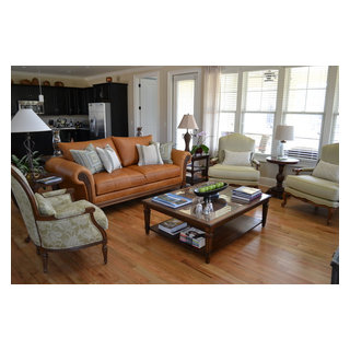 Breezy Living - Traditional - Living Room - Atlanta - by Lyz Branson ...