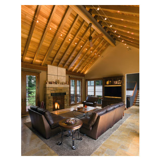 Bridge House - Traditional - Living Room - Cleveland - by Peninsula ...