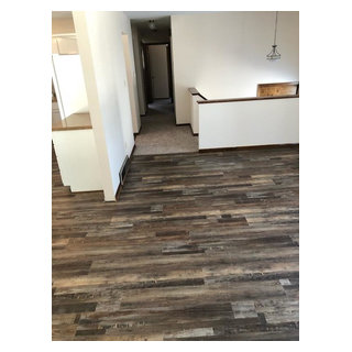 Cali Vinyl Pro *Redefined Pine* Vinyl Plank Install - Montagne - Salon ...