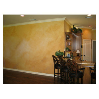 Color Wash Walls - Traditional - Living Room - Dallas - by JerGiles ...