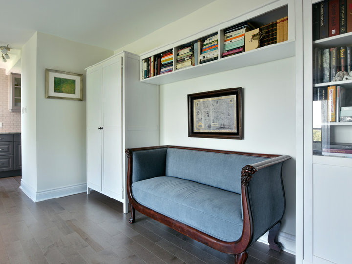 Contemporary Living Room – Library – Lucas Macdonald