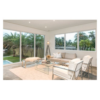 Contemporary Belle Meade Living Spaces - Contemporary - Living Room ...