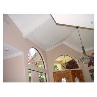 Crazy Crowned ceilings - Traditional - Living Room - San Diego - by ...