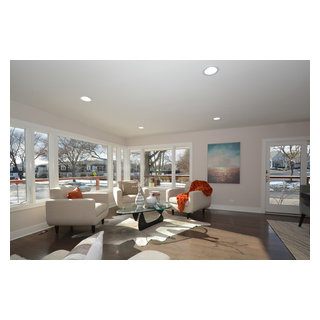 Cress Creek - Contemporary - Living Room - Chicago - by Fischer ...